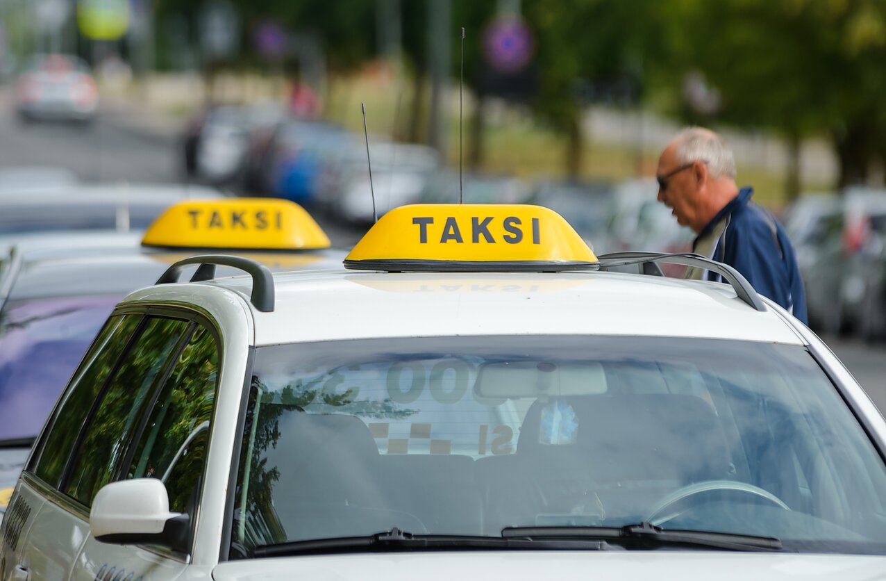 Kaip žinoti, ar automobilis buvo naudojamas kaip taksi: tai gali ...
