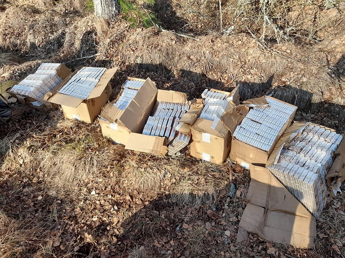 Lithuanian customs seized €73m worth of smuggled cigarettes in 2021 - LRT