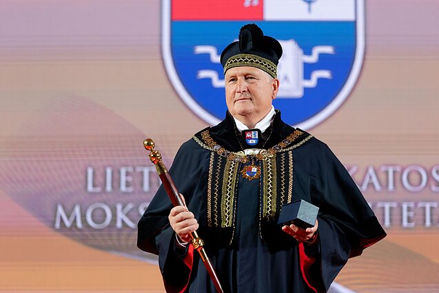 Benetis apie JAV administracijos ir Harvardo konfliktą: pasekmės ...