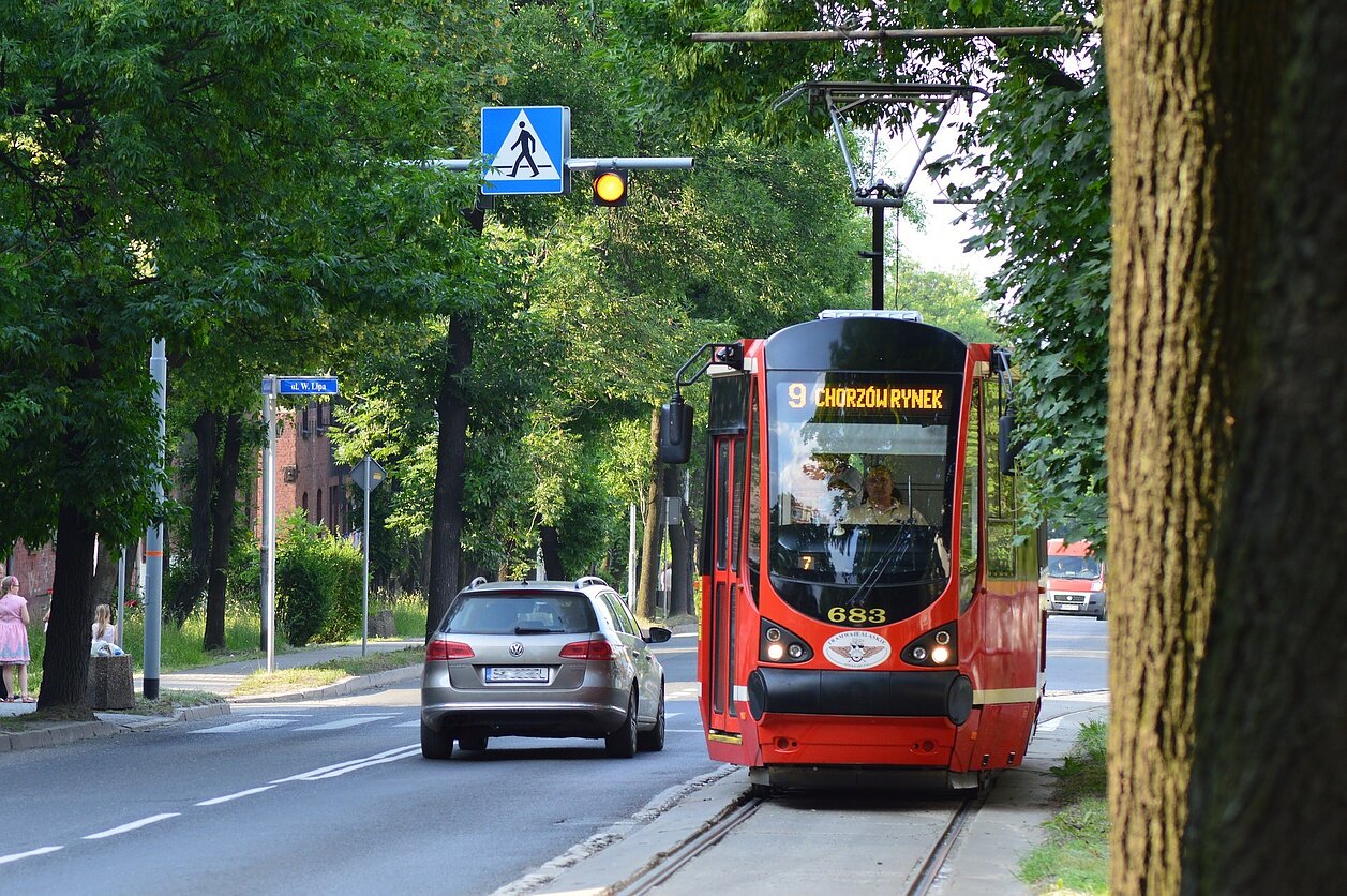 Vyras Lenkijoje pavogė tramvajų: pakeliui į jį įlipo virtinė nieko ...