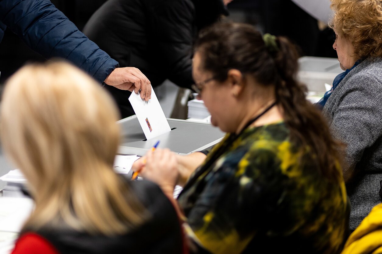 VRK primena: sekmadienį rinkėjai gali balsuoti tik savo savivaldybėje ...