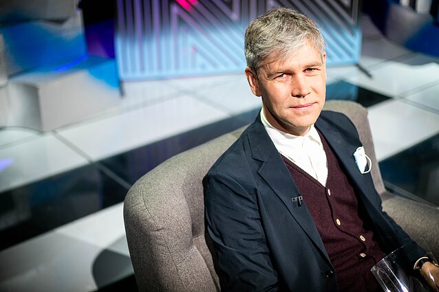 VU profesorius Jonas Dagys: išėmus kultūrinį pagrindą, valstybei ...