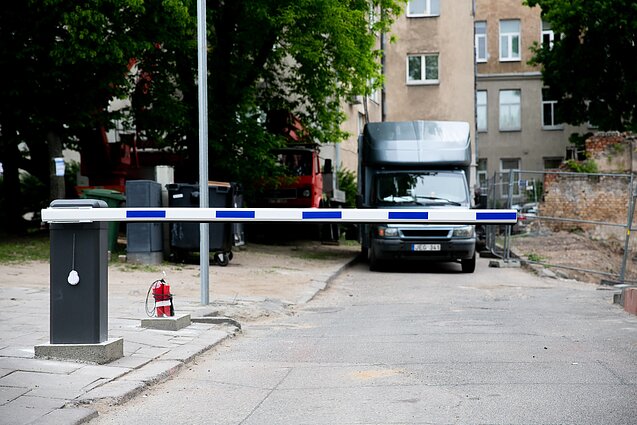 Vilniaus realijos: tarnybos skuba gelbėti gyvybių, bet dėl neapgalvotųo ...