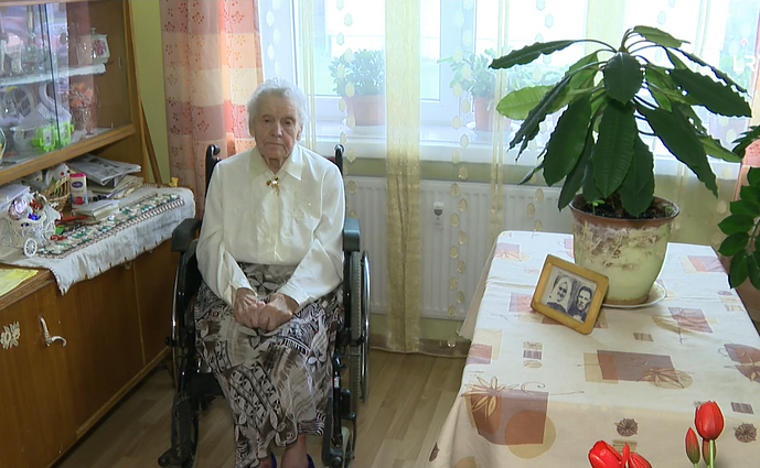 107-ojo gimtadienio sulaukusi Bronislava: nevengdavau linksmybių, daug ...
