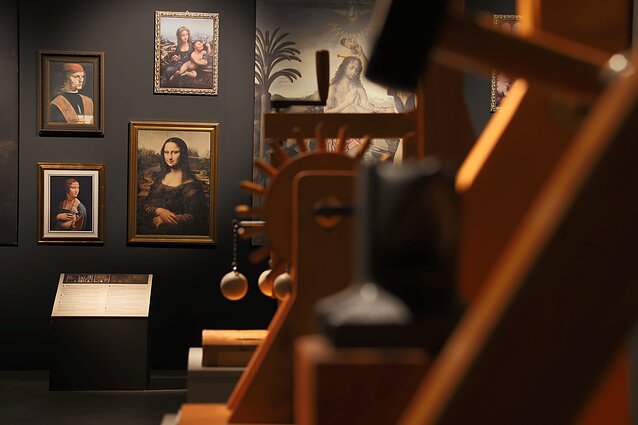 Exhibition of reconstructed Leonardo da Vinci inventions comes to ...