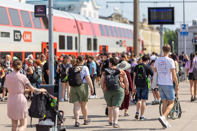 Traukiniuose tarp Vilniaus ir Klaipėdos įvedama trečia klasė - LRT