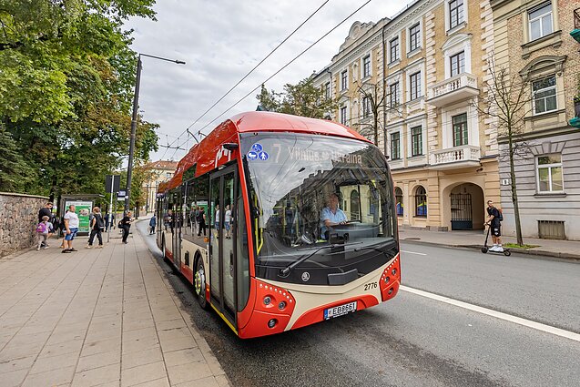 Rugsėjo chaosas Vilniuje: viešasis transportas vėlavo, bilietus ...