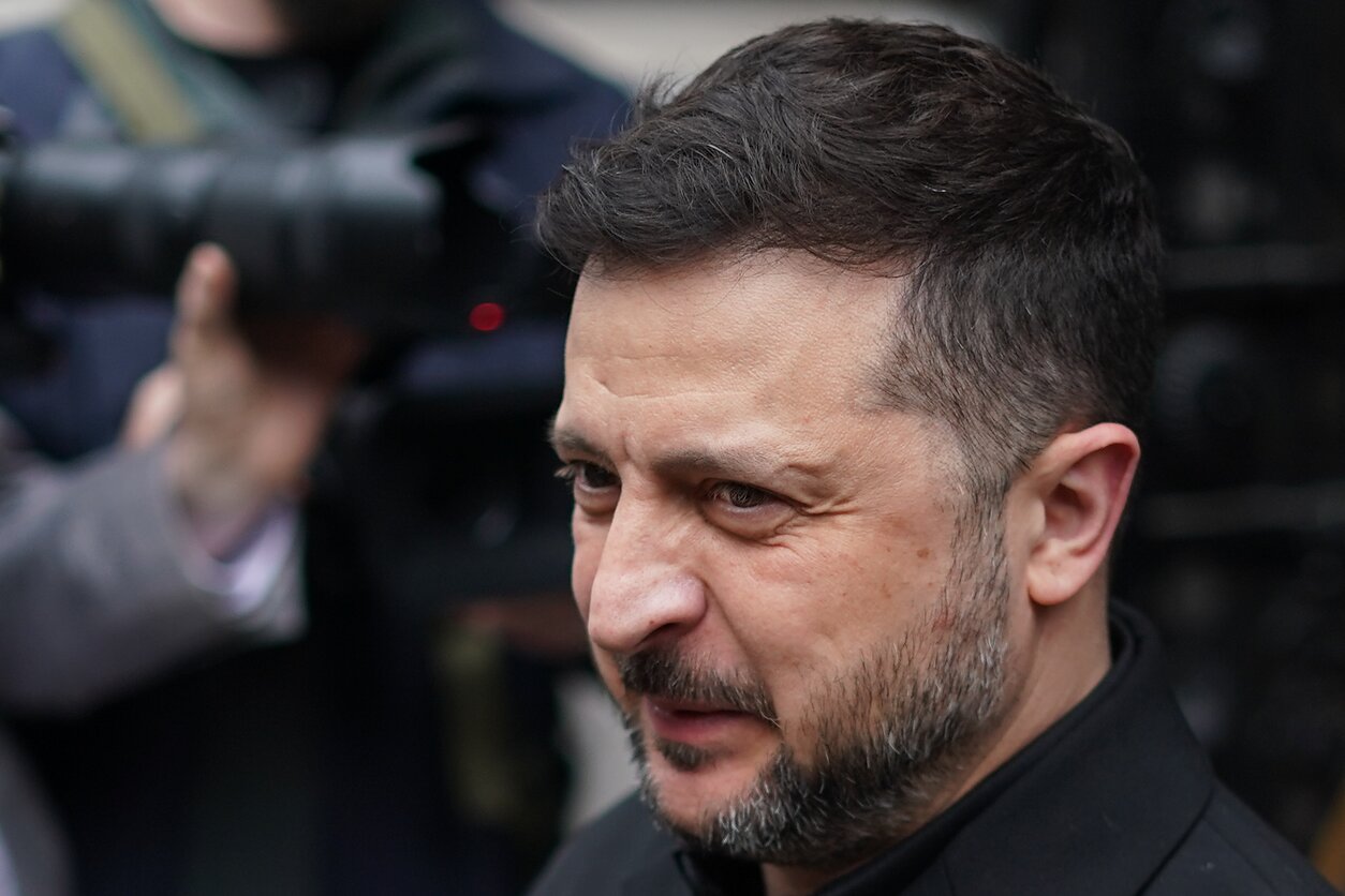 Karas Ukrainoje. Zelenskis: pusė Putino elito supranta, kad ekonomika ...